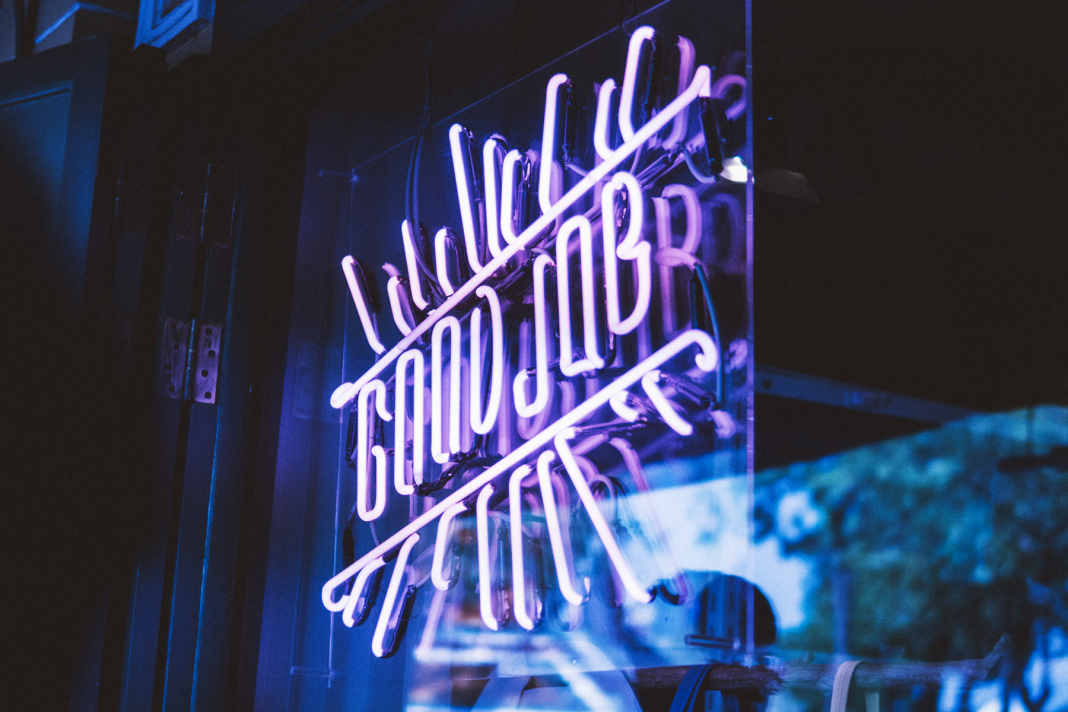 Kinky Tasks for Subs: List of 50 Ideas for a Busy Domme